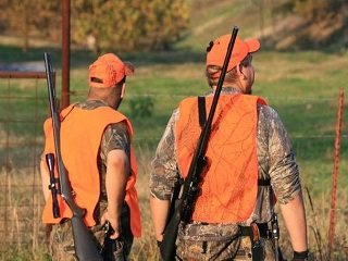 Hunting in a Crowd - LiveOutdoors