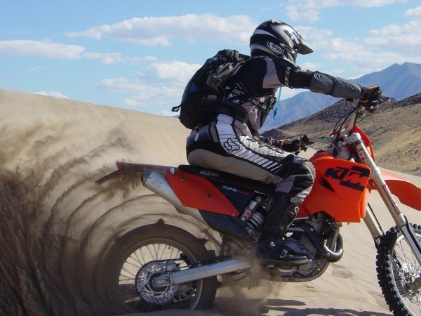 6 Must Have Off-Road Accessories For Personal Needs - LiveOutdoors