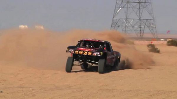 The Art and Beauty of a Trophy Truck - LiveOutdoors